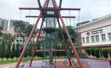 Potong Pasir Block 142 Playground: Climbing Tower With Ropes & Nets ...