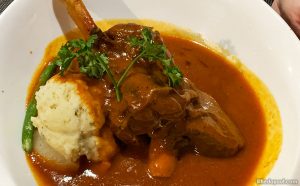 Mariners’ Corner: Old School Hainanese Restaurant At Sunset Way ...