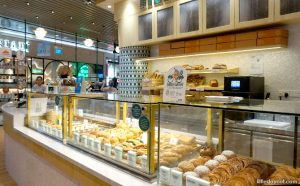 Tiong Bahru Bakery Opens At Waterway Point Serving An Exclusive Menu Of Hot Dishes - Little Day Out