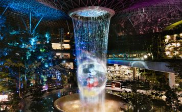 Disney100 Experience: Be Dazzled By Disney Light Show & Photo Spots At ...