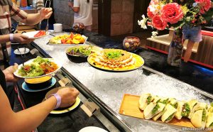 Breakfast In The Wild: Dine With The Animals At Singapore Zoo - Little ...