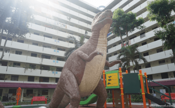 Dinosaur Statue Playground at Kim Keat: Prehistoric Pair In the ...