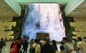 Changi Airport Terminal 2: Food, Shops & Attractions [Updated 2025 ...