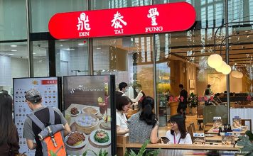Geneo Mall: Food, Shops & Cathedral-Like Atrium At Singapore Science ...