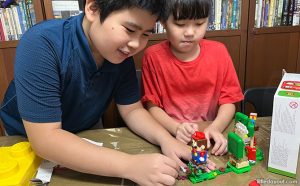 LEGO Super Mario – Adventures with Mario Starter Course (71360): Fun ...