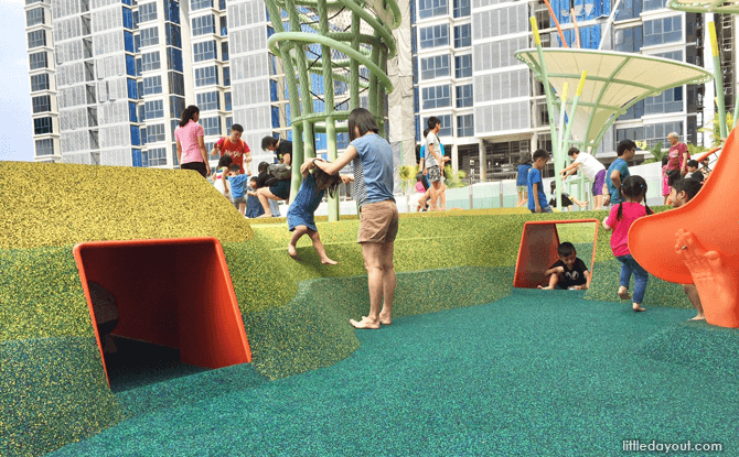 Waterway Point Playground: Splash And Slide At Happy Park - Little Day Out