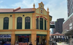 A Walk Through Little India: Is It Worth Visiting? Shopping, Sights ...