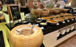 Best Of Oscar's Dinner Buffet: Vibrant Flavours At Conrad Centennial ...